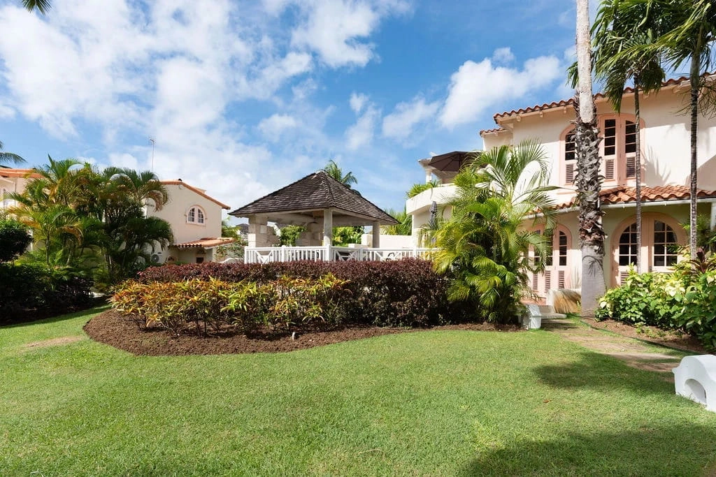 Palm Breeze, Sugar Hill Estate - Harding's International Realty